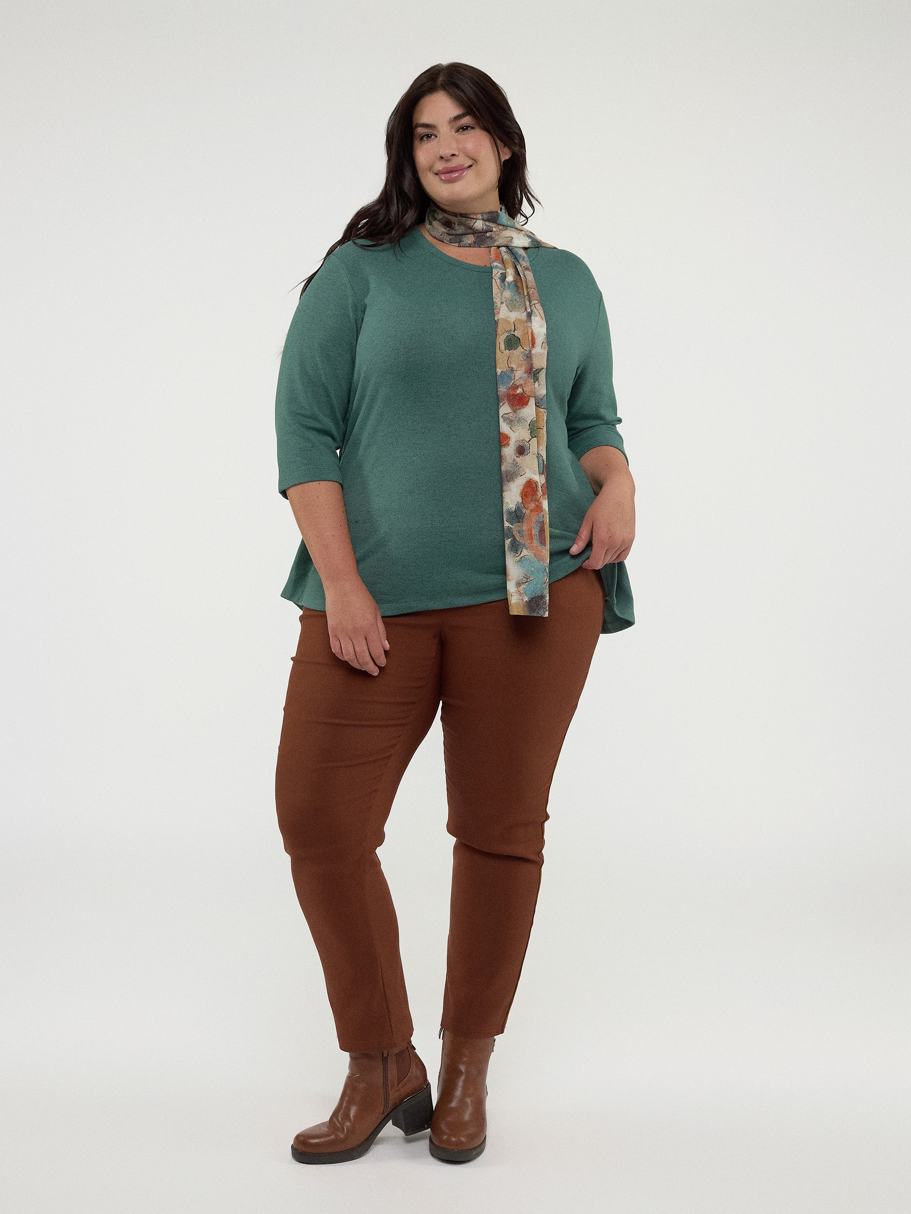 Claire France 14+ | Plus Size Clothing For Women